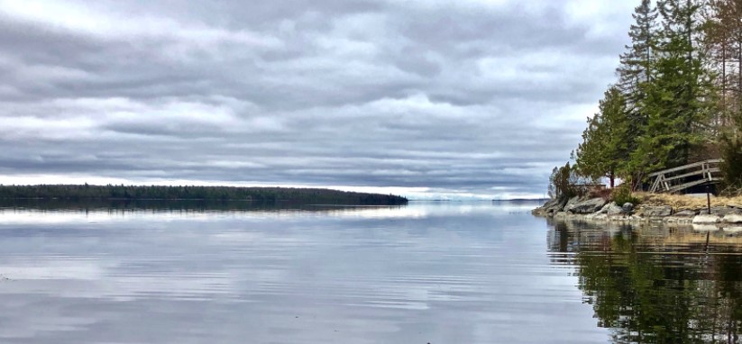 The Best Beaches and Lakes in Edmonton - Hedge the book